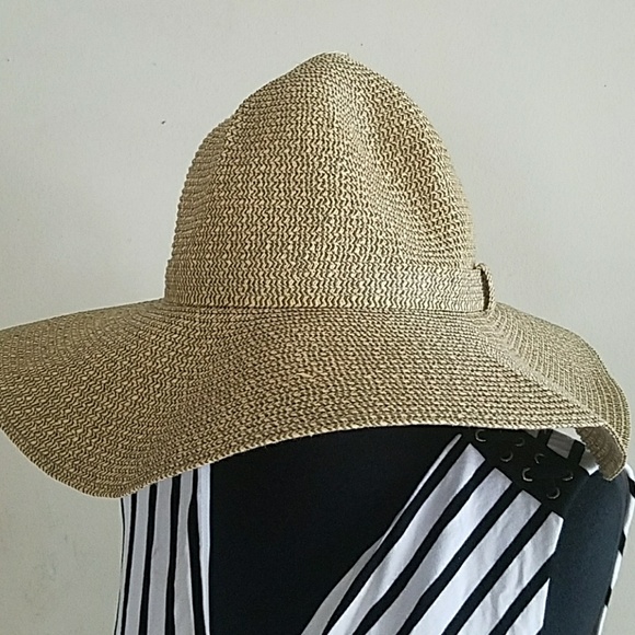 D&Y | Accessories | Dy Sun Hat | Poshmark